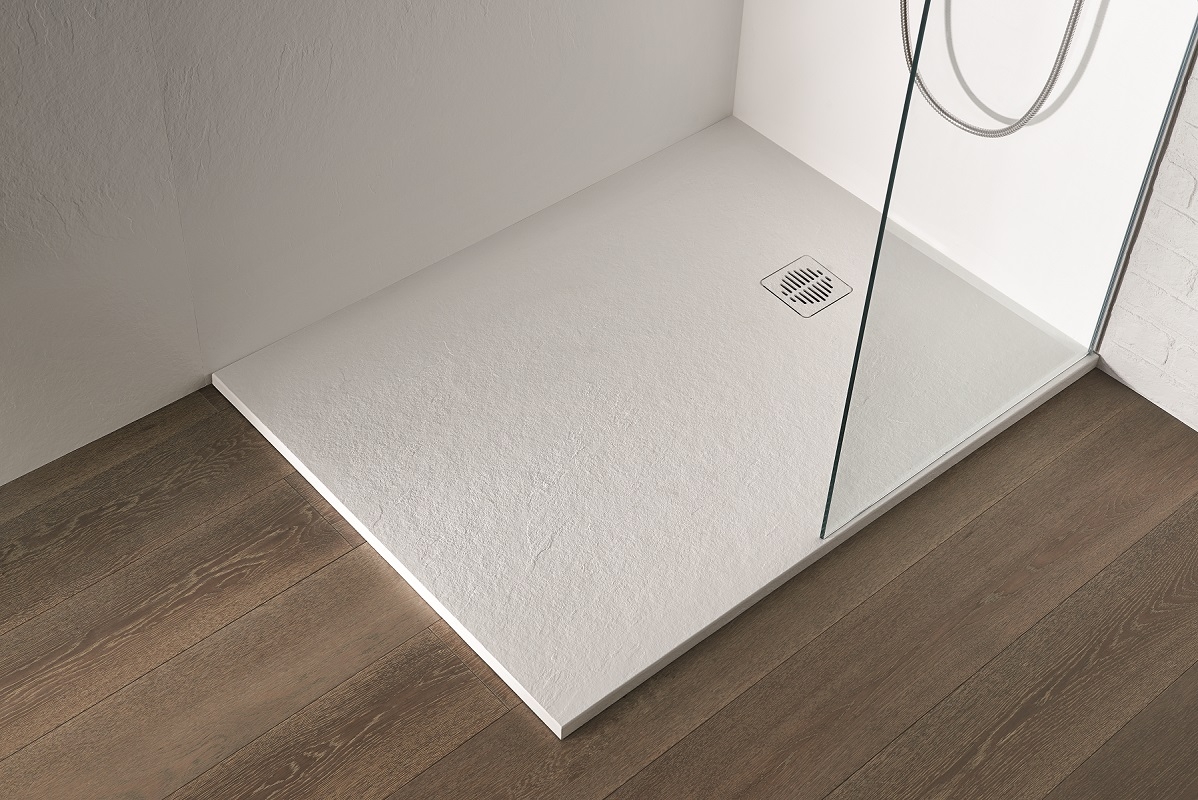 EST SANITAIRE - Domao coloris BLANC - grille blanche - Sanitaire ...